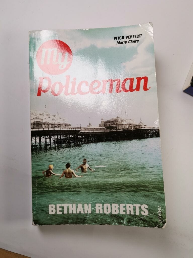 My Policeman - Bethan Roberts od 109 Kč | Reknihy